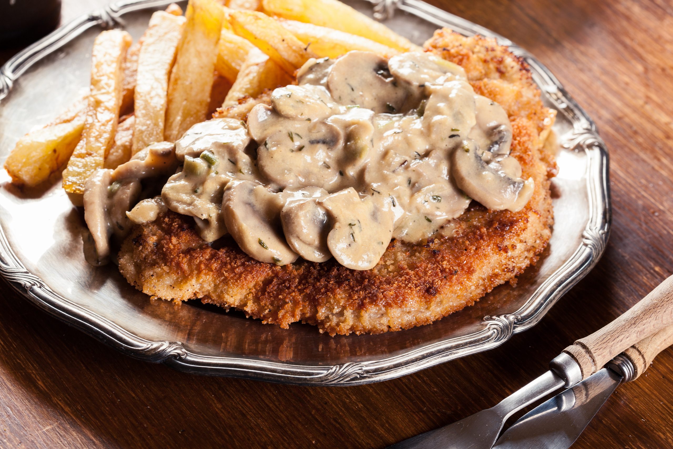 L'escalope milanaise et sa sauce aux champignons - Recette Volailles ...